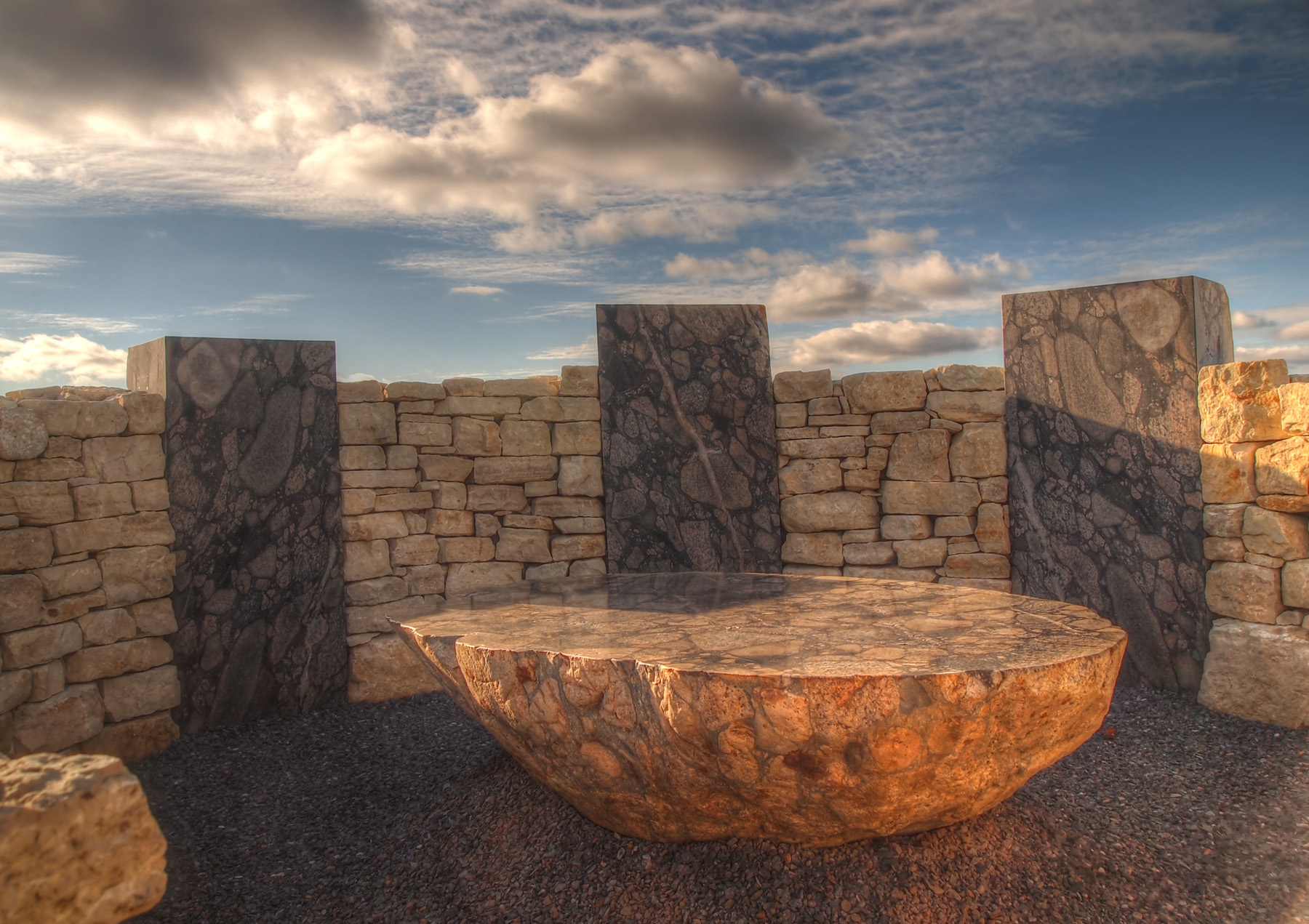 Kinstone – Fox and Swan Arts